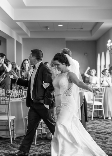 Ideas to Enter Reception with Style and Ease - Uniquely Created Wedding ...